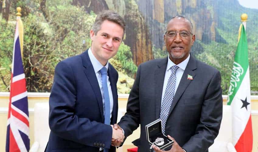 Barro Xildhibaanka UK ee u ololeeya Somaliland: 2 Jeer ayaa xilal ... Barro Xildhibaanka UK ee u ololeeya Somaliland: 2 Jeer ayaa xilal ...