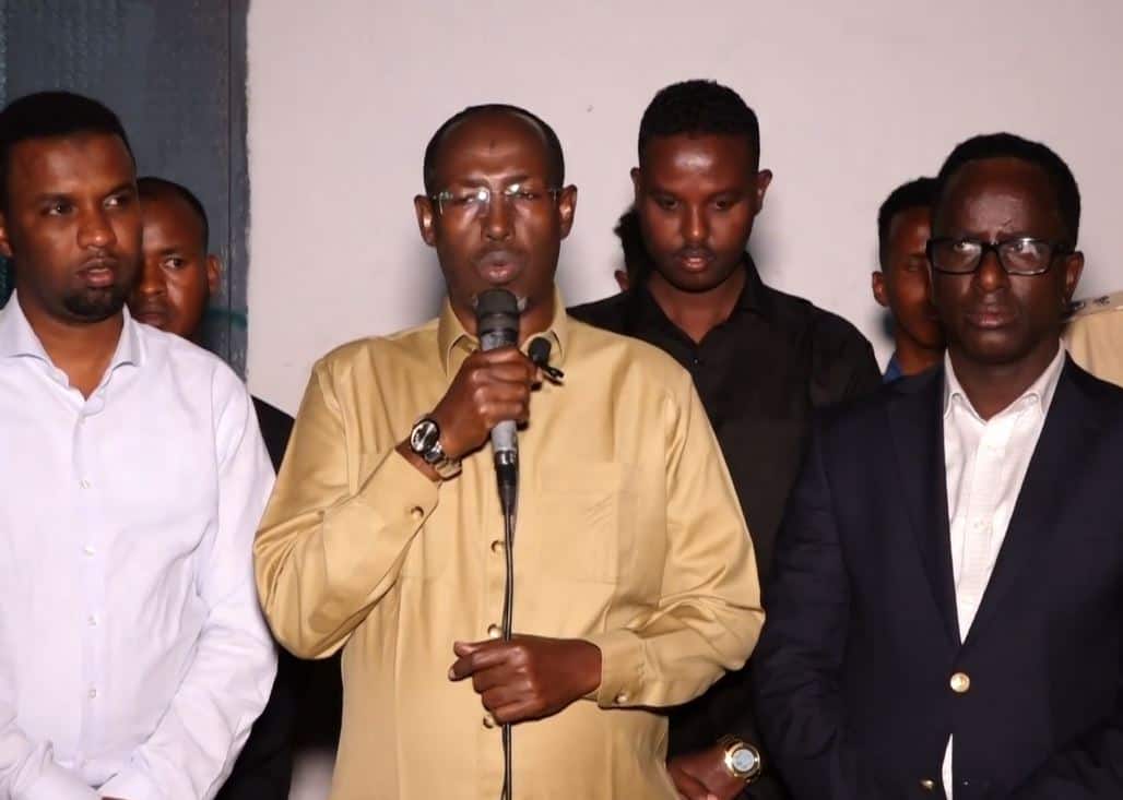 Maamulka Gobolka Banaadir oo Xiray dhammaan Goobihii Anshax darrada ...