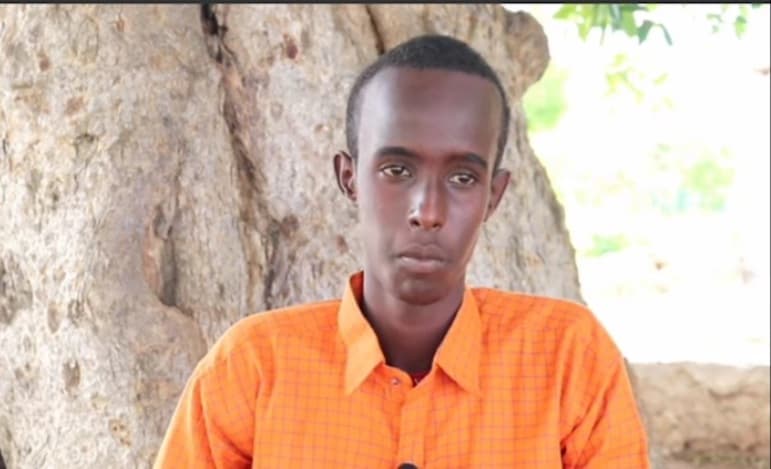 Nin ka tirsan Alshabaab oo laga reebay Diyaarad uu raaci lahaa, laguna ...