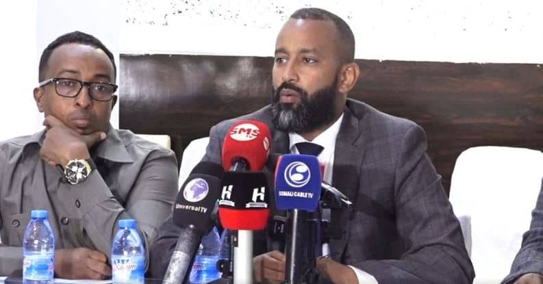 Qaar ka mida Xildhibaanada Beesha Xawaadle oo la saftay Cali Jeyte iyo ...